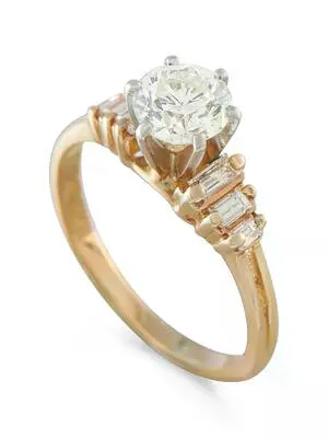 LB EXCLUSIVE Diamond Engagement Ring