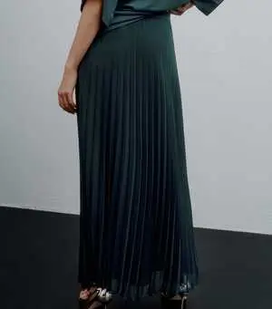 Marella Georgette Pleated Skirt - Navy