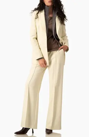 IVONNE Fitted Single-breasted Long-line Blazer With Golden Crest Buttons