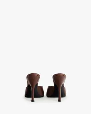 MY STORE Date Mule In Leather