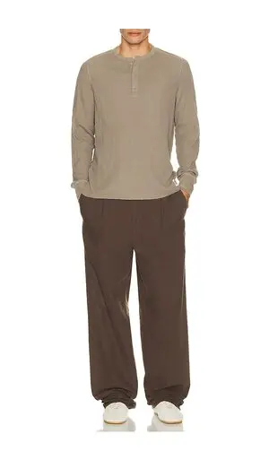 SKIMS Waffle Cropped Slim Henley In Brown