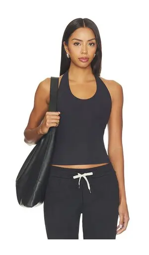 PERFORMANCE TOPS