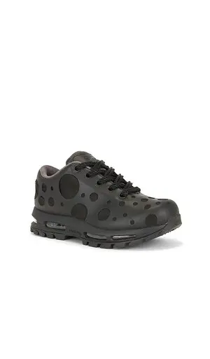 Nike Max Goadome Low Qs Sneaker