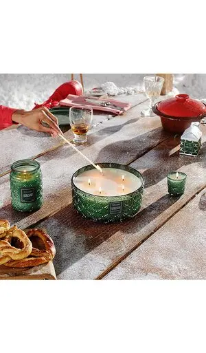 Voluspa Noble Fir Garland Centerpiece Candle