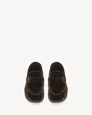 Saint Laurent Le Loafer Supple In Velvet - Deep Chestnut