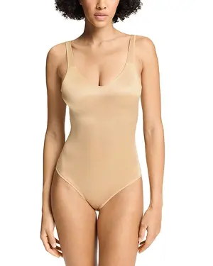 Hanro Soft Embrace V Neck Bodysuit - Beige