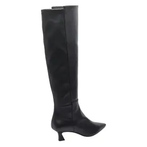 STUART WEITZMAN Pointed-toe Boots