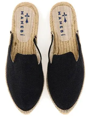 Manebí Logo Embellished Flat Shoes