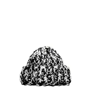 AMI Paris Knitted Beanie Hat - Black/ivory