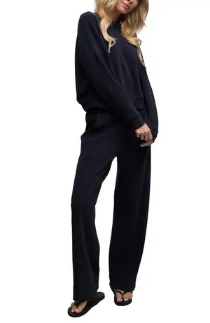 Barefoot Dreams Brushed Fleece Pullover - Black
