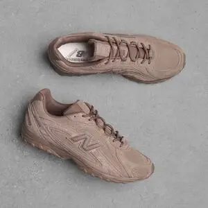 NEW BALANCE 204l Suede - Cortado
