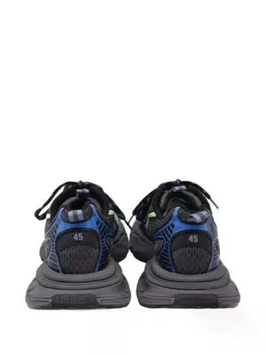 Balenciaga 3xl Distressed Sneakers - Black