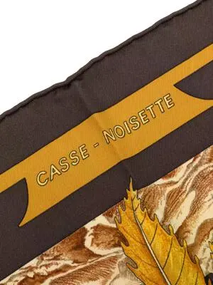 Hermès 1999-2007 Casse Noisette Silk Scarf 90 Scarves - Black
