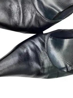 STUART WEITZMAN Pointed-toe Pumps