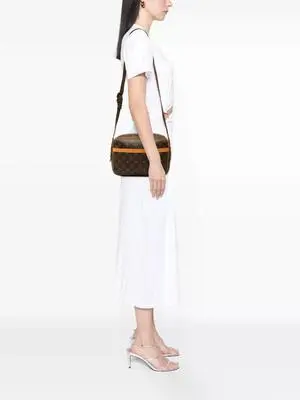 LOUIS VUITTON 2002 Monogram Reporter Pm Crossbody Bag