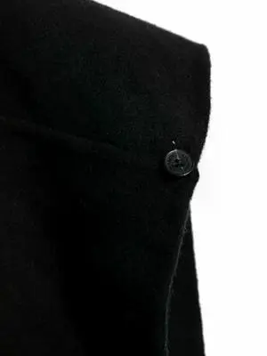 AIN AMOR Logo-patch Button-fastening Scarf