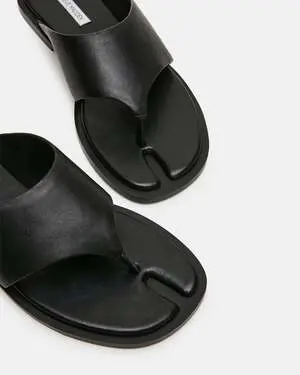 Steve Madden Illia Thong Sandals