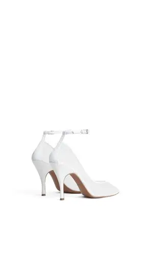 Alaïa Strappy Pumps In Mesh - Optical White