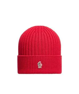 Moncler Rib Knit Logo Patch Beanie - Deep Red