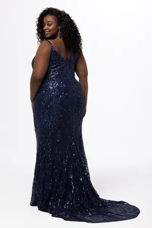 SYDNEY'S CLOSET Fitted Stretch Sequin Formal Dress - Navy