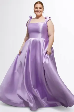 SYDNEY'S CLOSET Satin A-line Formal Gown With Bows - Lilac
