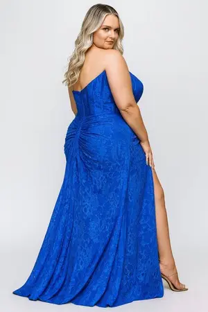 SYDNEY'S CLOSET Stretch Lace Slim Formal Dress