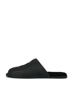 UGG Hotel Chavarria Slipper - Black