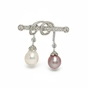 NINEMOO Chatsworth Pearl Brooch - Silver