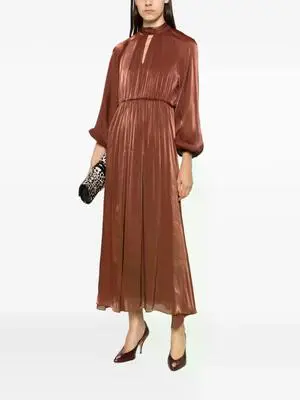 PHILIA LOFT Pleated Midi Dress