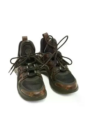 LOUIS VUITTON Archlight Monogram Canvas Sneakers - Black