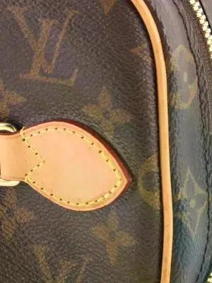 LOUIS VUITTON Nice Vanity Case Monogram Canvas Bb Pouch - Brown