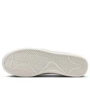 Nike Classic - White