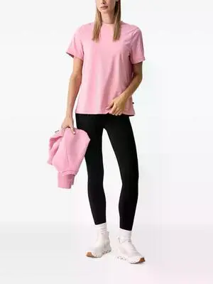 On Focus Ctrast-piping T-shirt