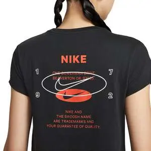 Nike Graphic T-shirt