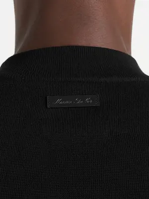 Manière De Voir Kw003 Fitted High Neck Wool Jumper - Black
