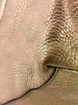 Gucci Soho Chain Strap Leather Medium Shoulder Bag - Gold