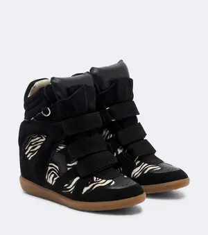 Isabel Marant Étoile Bekett Calf Hair And Suede Wedge Sneakers - Black