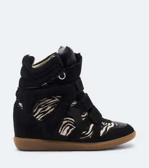 Isabel Marant Étoile Bekett Calf Hair And Suede Wedge Sneakers - Black