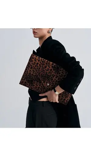 HEAVEN MAYHEM Laptop Sleeve In Brown