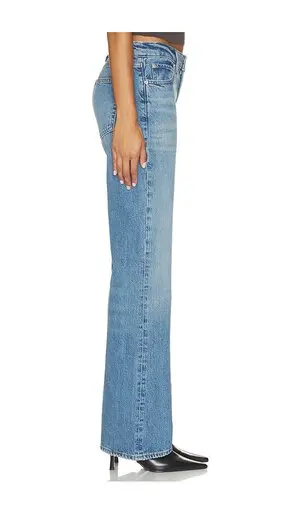 FRAME The Off Duty Rodeo Jeans In Blue