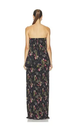 Cinq À Sept Love Letter Floral Rosaline Gown In Black
