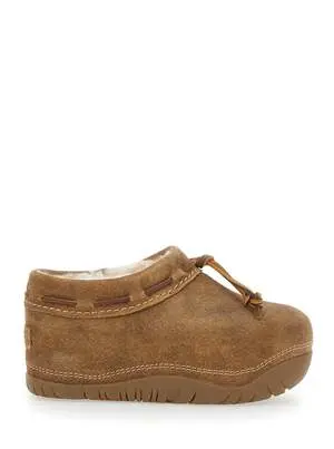 UGG Bucked Clog Ankle Boot With Rubber Sole & Faux Fur Lining - Brown