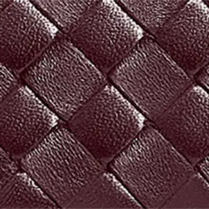 Bottega Veneta Leather Andiamo 25 Clutch Bag