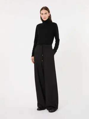 Max Mara Wool And Cashmere Turtleneck Sweater - Black