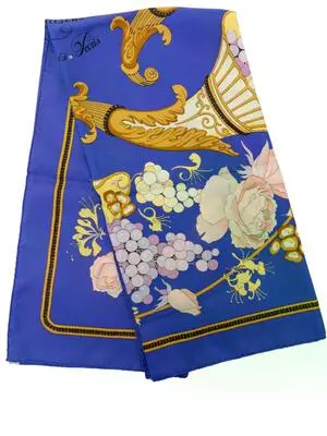 Hermès 20th Century Fleurs Et Raisins Silk Scarf 90 Scarves - Blue