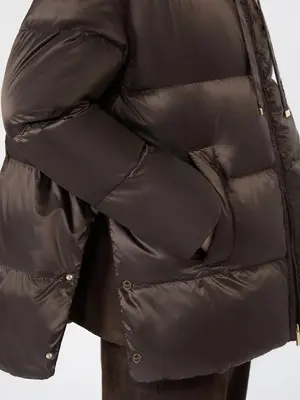 Max Mara Mtcnerine Hooded Quilted Down Jacket