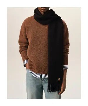 AMI Paris Wool Scarf With De Coeur Patch - Black
