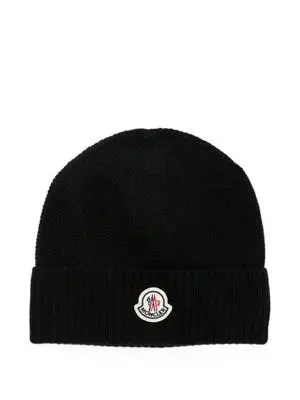 Moncler Logo-patch Ribbed-knit Beanie Hat - Black