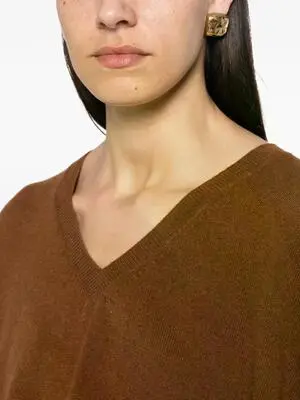BEYOU V-neck Sweater