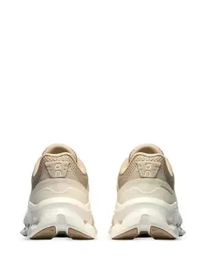 On Cloudtilt Arc Sneakers